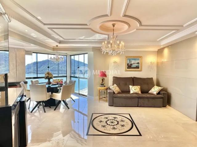 Apartamento frente mar na barra sul