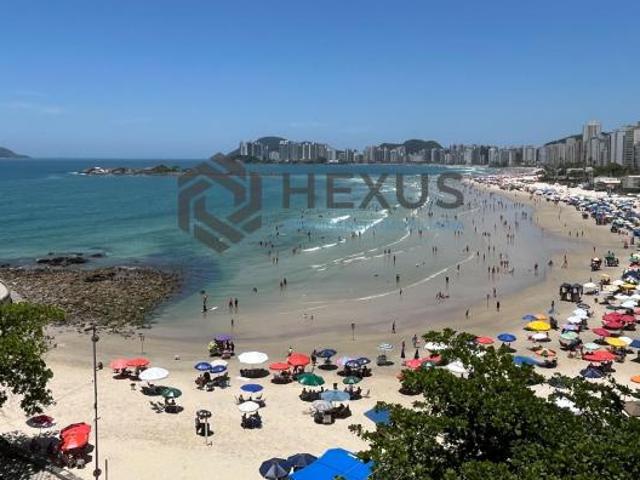 Apartamento frente mar na Praia das Pitangueiras, Guaruja