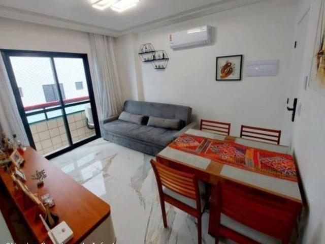 Apartamento frente mar no Maracanã, com 2 dormitórios!