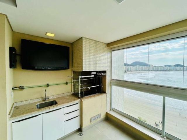 Apartamento frente mar no Bairro das Astúrias Guarujá/ SP