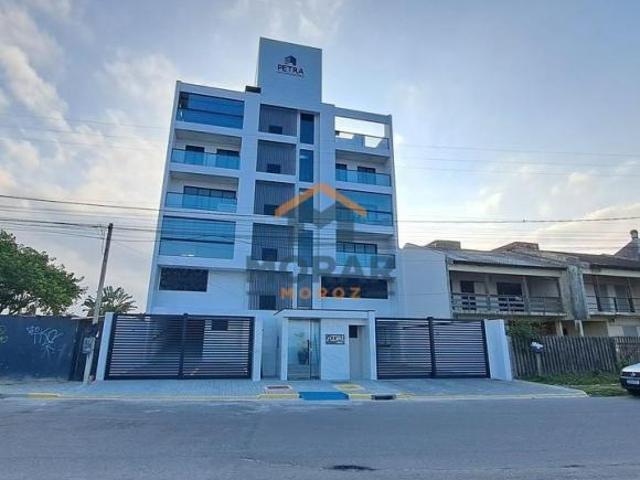 Apartamento frente mar no Bal. Jamil mar