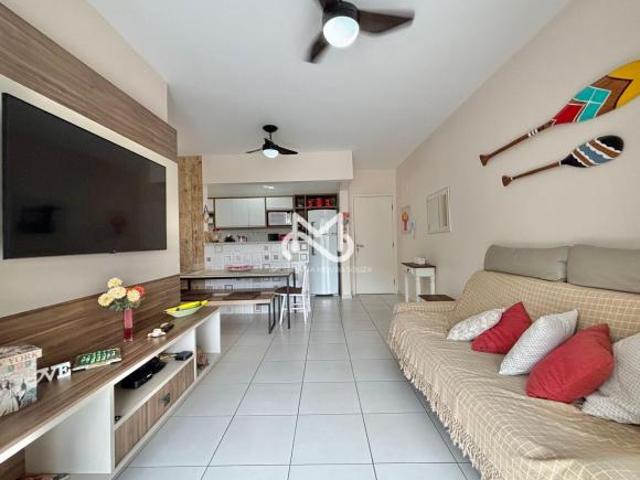 Apartamento frente mar no Jardim Indaiá