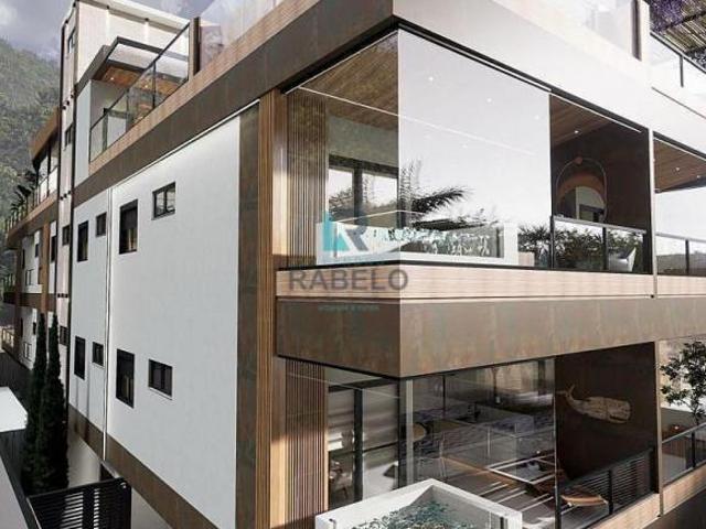 APARTAMENTO FRENTE MAR NO PEREQUÊ AÇÚ UBATUBA SP