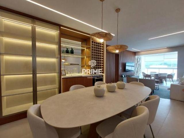 Apartamento frente mar à venda, 3 dormitórios, 118m² Praia das Palmeiras Caraguatatuba SP