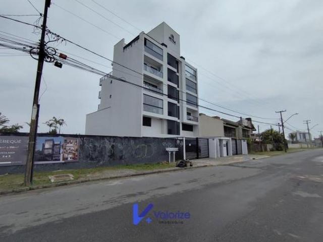 Apartamento Frente Mar a Venda em Matinhos