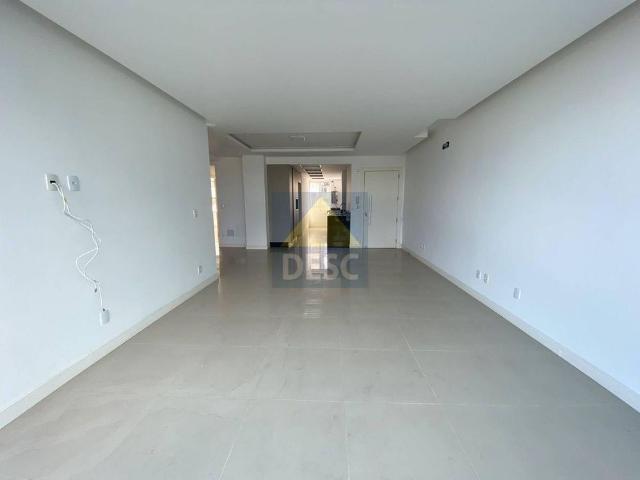 Apartamento Frente Mar Com 4 Suítes Para Alugar Em Balneário Camboriú