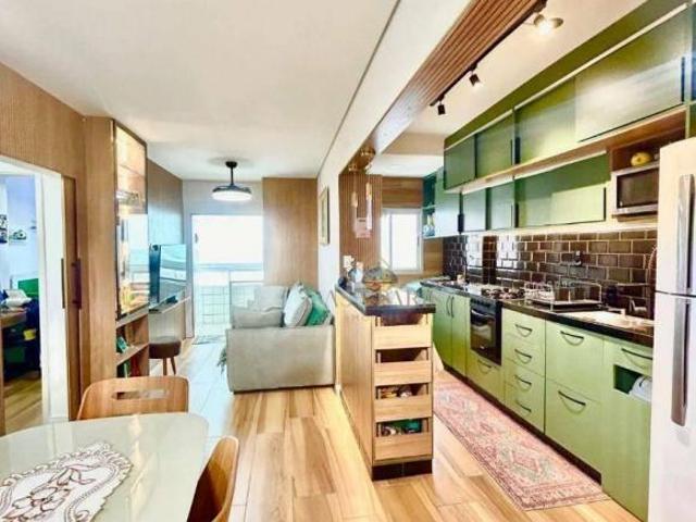 Apartamento FRENTE MAR com 3 dormitórios à venda, 80 m² por R$ 680.000 Maracanã Praia Grande/SP