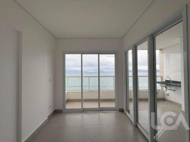 Apartamento Frente Mar com 3 dormitórios à venda, 86 m² por R$ 1.250.000 Massaguaçu Caraguatatub