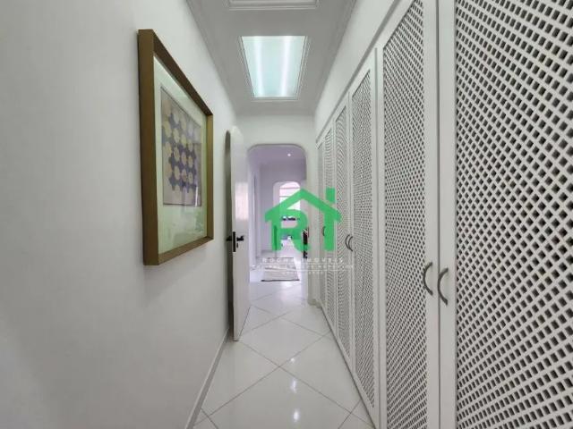 Apartamento frente mar com 3 quartos 3 suítes, 2 vagas e lazer à venda em Pitangueiras, Guarujá