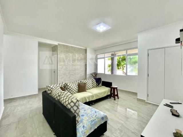 Apartamento Frente Mar com 3 quartos à venda, 128 m² por R$ 680.000 Pitangueiras Guarujá/SP Im