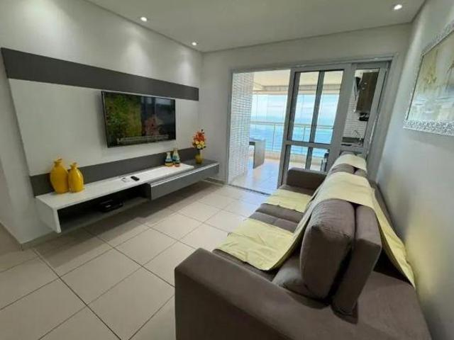 Apartamento Frente Mar com Três Suítes no Gonzaga Santos