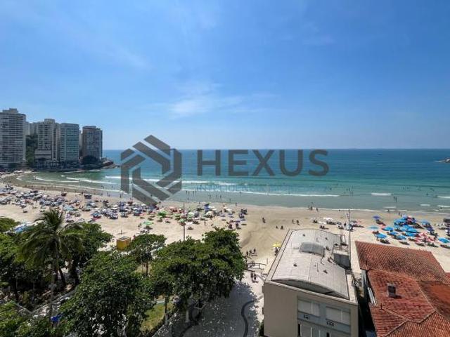 Apartamento frente mar com varanda na Praia das Pitangueiras, Guaruja