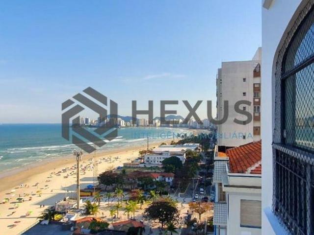 Apartamento frente mar com varanda na Praia das Pitangueiras, Guaruja