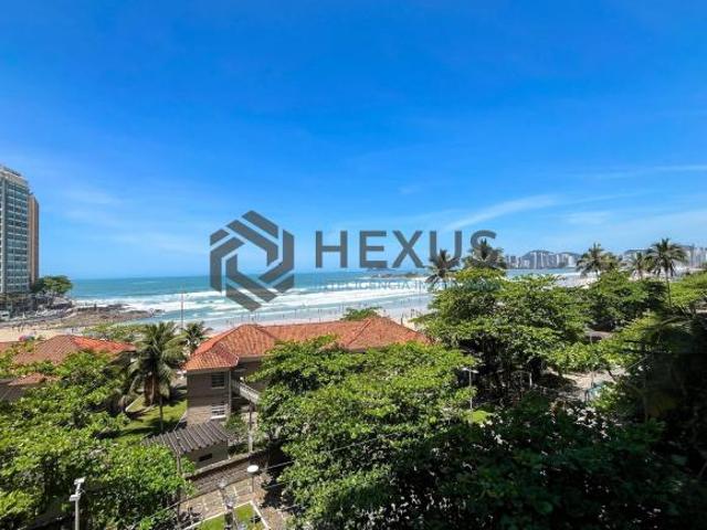 Apartamento frente mar com varanda e vista mar na Praia das Pitangueiras, Guaruj