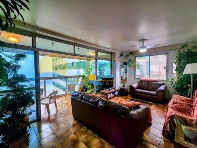 Apartamento frente mar com varanda gourmet — Astúrias — Guarujá
