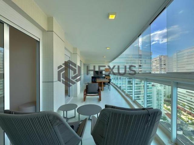 Apartamento frente mar com varanda gourmet e lazer na Praia das Astúrias, Guaruj
