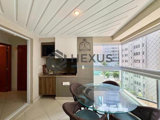 Apartamento frente mar com varanda gourmet vista mar e lazer na Praia das Asturi