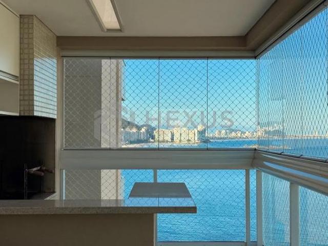 Apartamento frente mar com varanda gourmet vista mar e lazer na Praia das Asturias, Guaruja