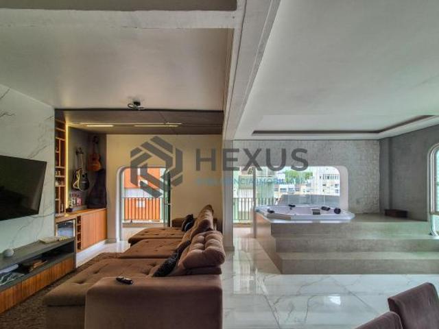 Apartamento frente mar com varanda vista mar e lazer na Praia das Asturias, Guar