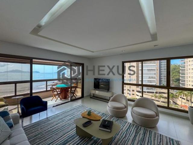 Apartamento frente mar com varanda vista mar e lazer na Praia das Asturias, Guar
