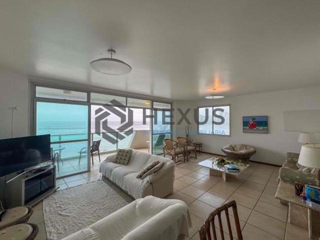Apartamento frente mar com varanda vista mar e lazer na Praia das Asturias, Guar
