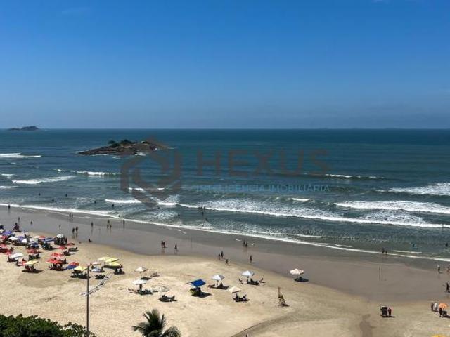 Apartamento frente mar com varanda vista mar e lazer na Praia das Pitangueiras