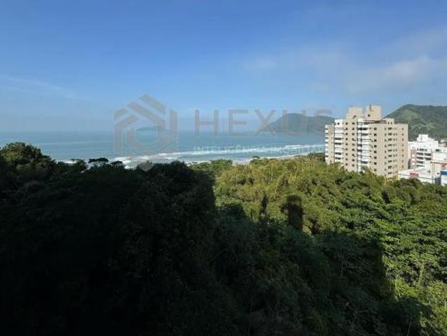 Apartamento frente mar com varanda vista mar e lazer na Praia do Tombo, Guarujá