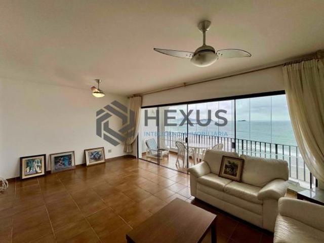 Apartamento frente mar com varanda vista mar na Praia das Asturias, Guaruja