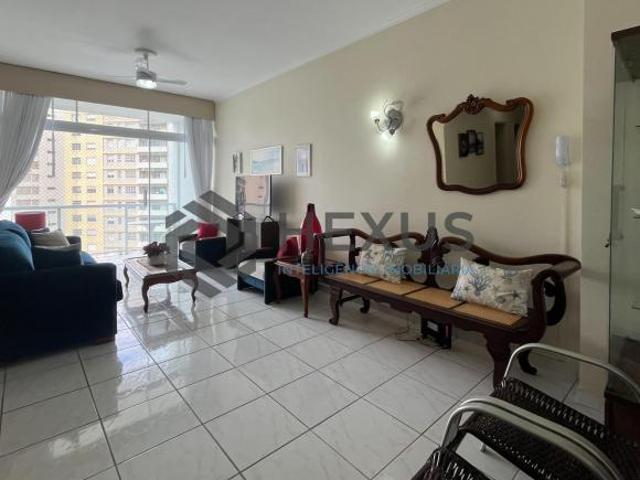 Apartamento frente mar com varanda vista mar na Praia das Pitangueiras, Guaruja