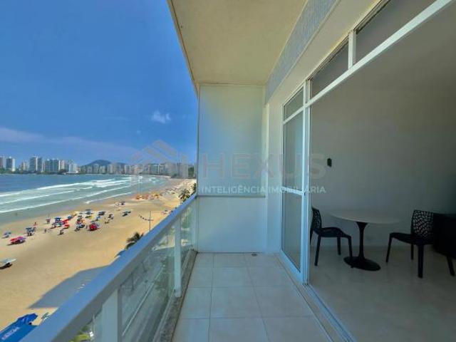 Apartamento frente mar com varanda vista mar nas Pitangueiras, Guarujá