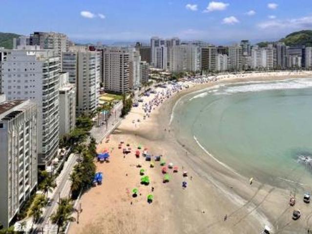 Apartamento frente mar com lazer — Astúrias — Guarujá