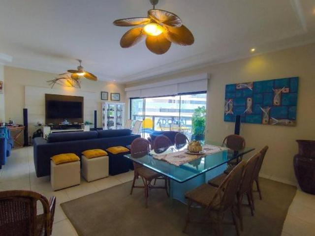 Apartamento frente mar com lazer — Astúrias — Guarujá