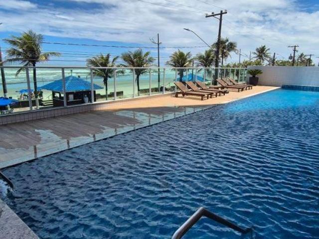 Apartamento Frente Mar com Lazer Completo