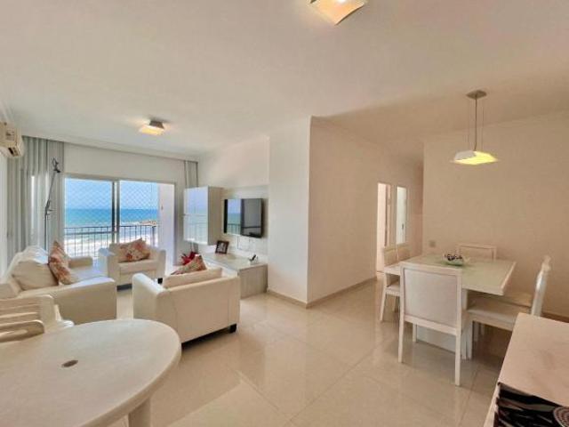 Apartamento frente mar com lazer — Pitangueiras — Guarujá