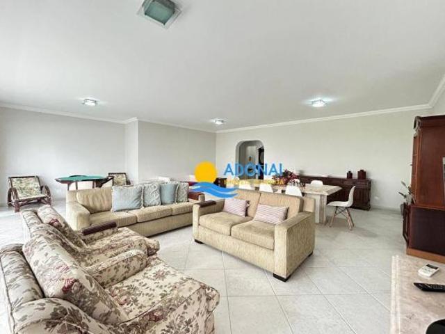 Apartamento frente mar com sacada — Pitangueiras — Guarujá