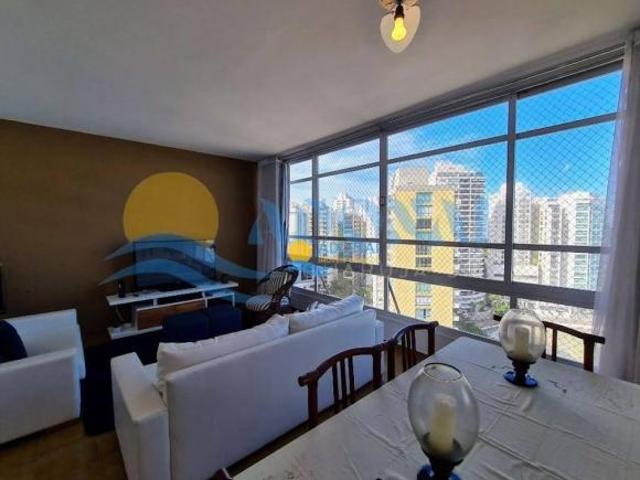 Apartamento com 3 dormitórios à venda, 140 m² por R$ 700.000,00 Pitangueiras Guarujá/SP