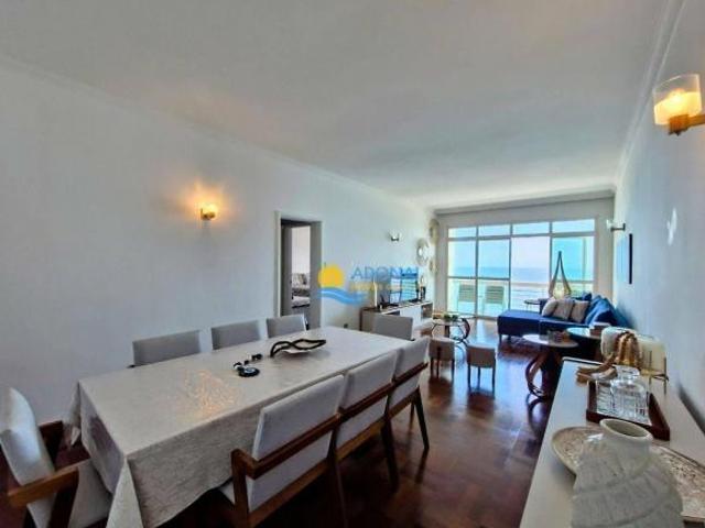 Apartamento frente mar com sacada — Pitangueiras — Guarujá
