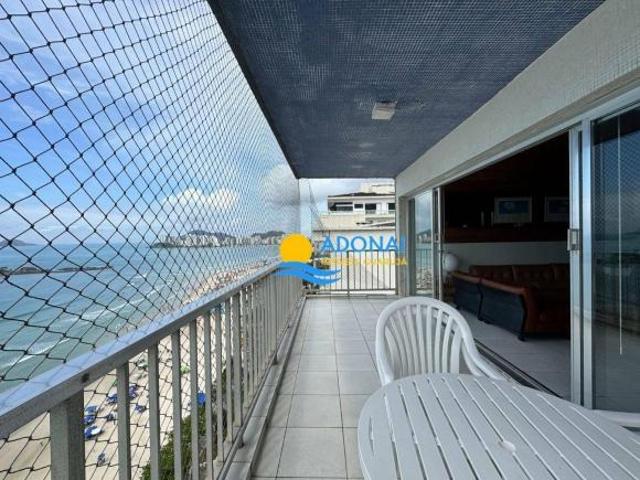 Apartamento frente mar com sacada — Pitangueiras — Guarujá
