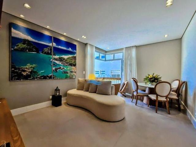 Apartamento frente mar com sacada — Pitangueiras — Guarujá