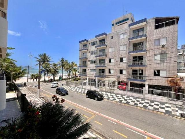 Apartamento frente mar com sacada — Tombo — Guarujá