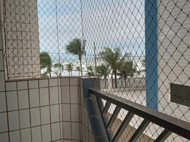 Apartamento frente mar com sacada vista mar mobiliado no Flórida