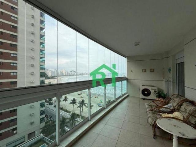Apartamento frente mar em Praia das Asturias
