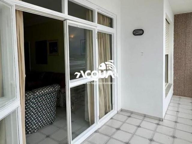 Apartamento frente mar praia das Pitangueiras