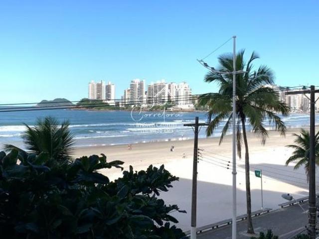 Apartamento frente mar, praia Pitangueiras com: 1 quarto, 1 sala com dois ambientes, 1 banheiro, 1 v