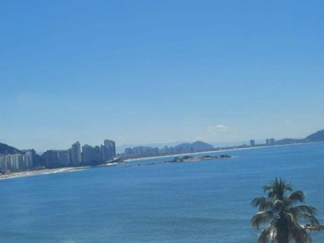 Apartamento frente mar terraço gourmet