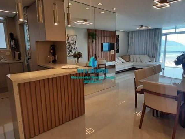 Apartamento FRENTE MAR VISTA TOTAL no bairro Gonzaga em Santos SP