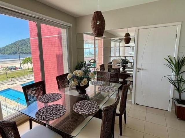 Apartamento Frente Mar