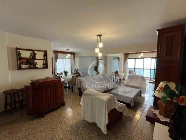 Apartamento frente mar 3 suítes sendo 1 master à venda, 240 m² por R$ 1.400 Tupi Praia Gran