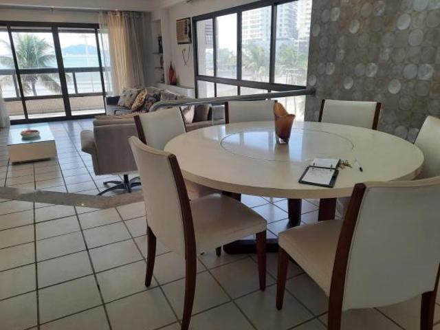 Apartamento frente total ao mar Guarujá Asturias