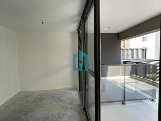Apartamento Gardem a venda no Itaim Bibi, com 1 dorm, sem vaga de garagem